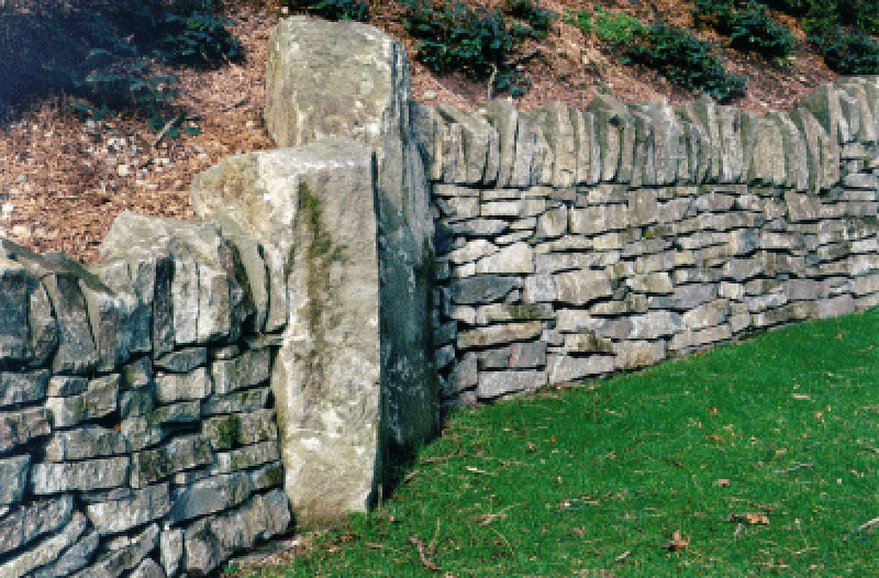 Basalt Wallstone - Meadows Landscape Supply Ltd.