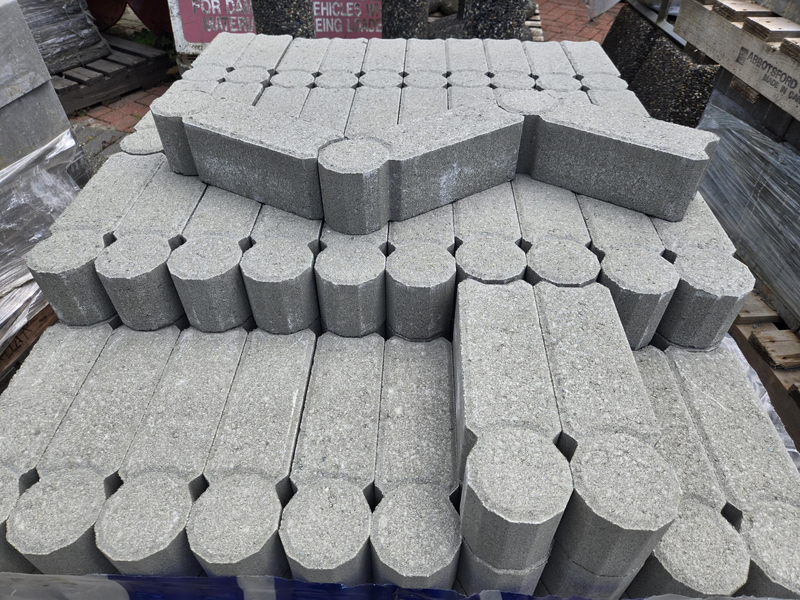 Icon Edger - Meadows Landscape Supply Ltd.